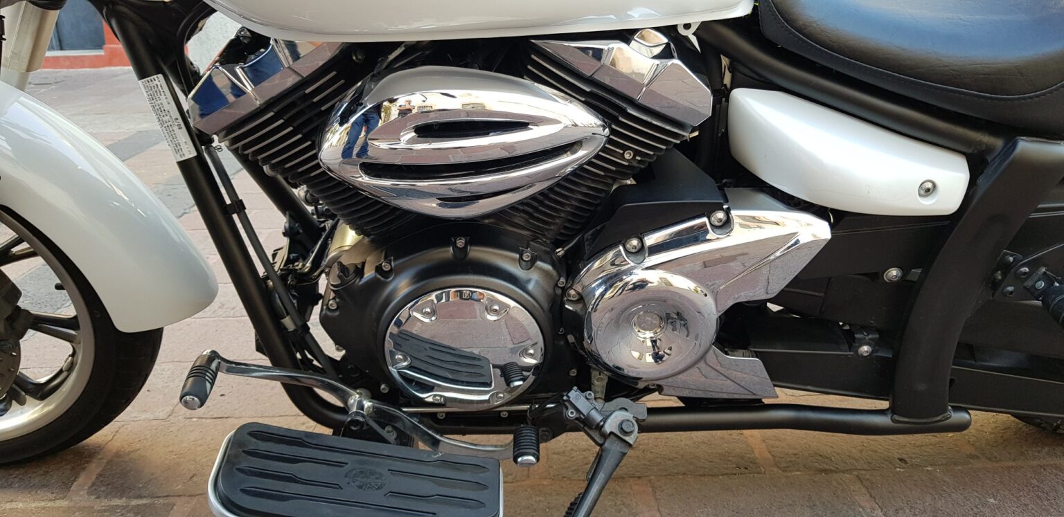 Yamaha v star raven 950 cc año 2010 – Motos Heyer